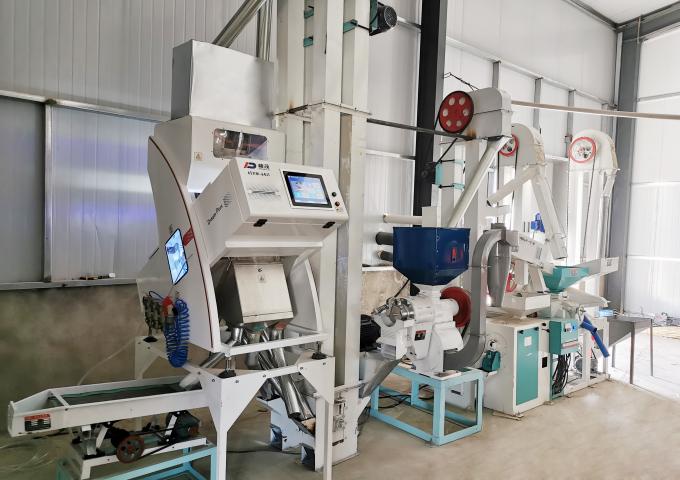 Multifunction Rice Corn Color Sorter AC220V 50Hz High Speed Feeding System